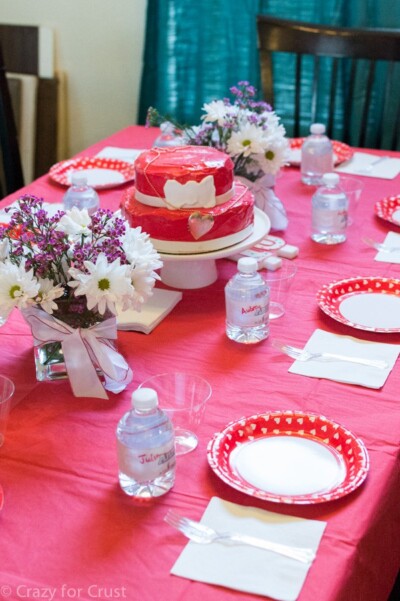 2014 Annie Movie Birthday Party Ideas - Crazy for Crust