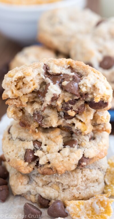 Frosted Flakes Cookies - Crazy for Crust