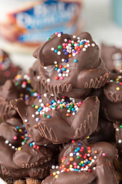 3-ingredient Easy Almond Clusters - Crazy for Crust