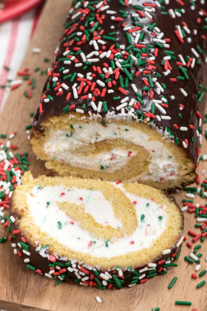 Christmas Cake Roll - Crazy for Crust