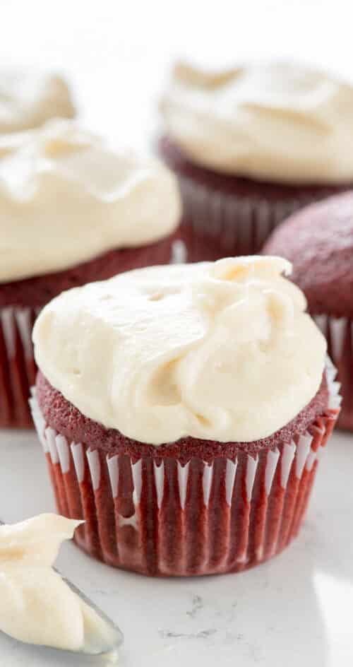 Red Velvet Cupcakes Recipe - Crazy for Crust