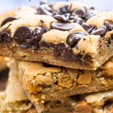 The BEST Blondie Recipe (the only one you need) - Crazy for Crust