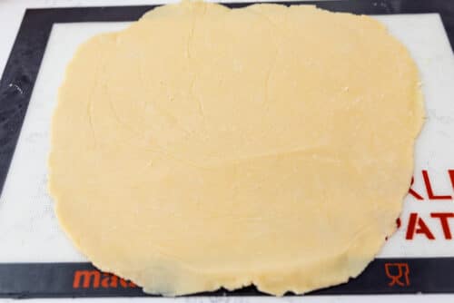 How to make a Double Crust Pie Recipe - Crazy for Crust