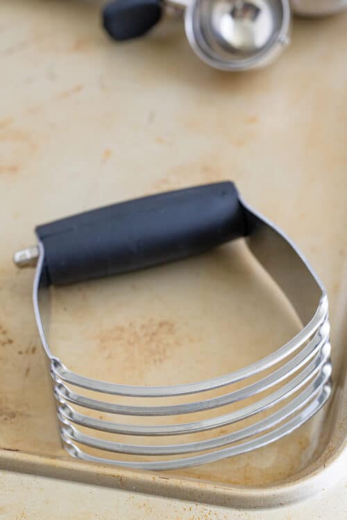 5 Must Have Baking Tools you need in your kitchen - Crazy for Crust 5 Must Have Baking Tools you need in your kitchen - Crazy for Crust