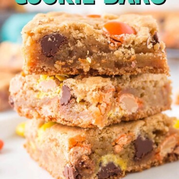 Loaded Chocolate Chip Cookie Bars - Crazy for Crust