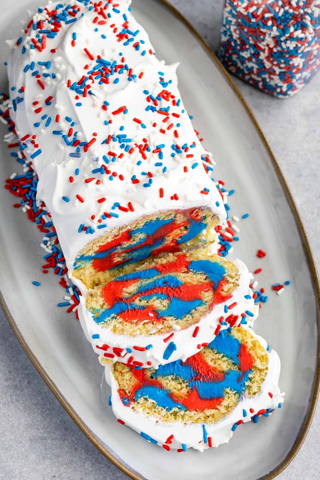 Patriotic Cake Roll (4th of July cake) - Crazy for Crust