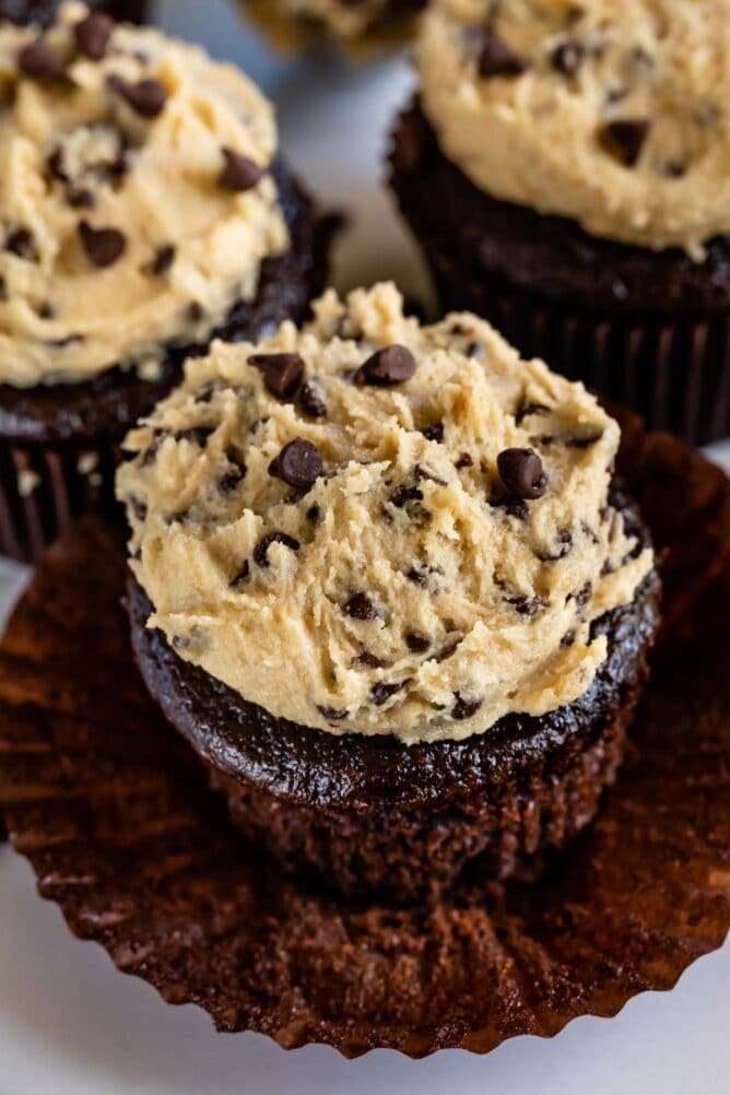 Cookie Dough Cupcakes - Crazy for Crust