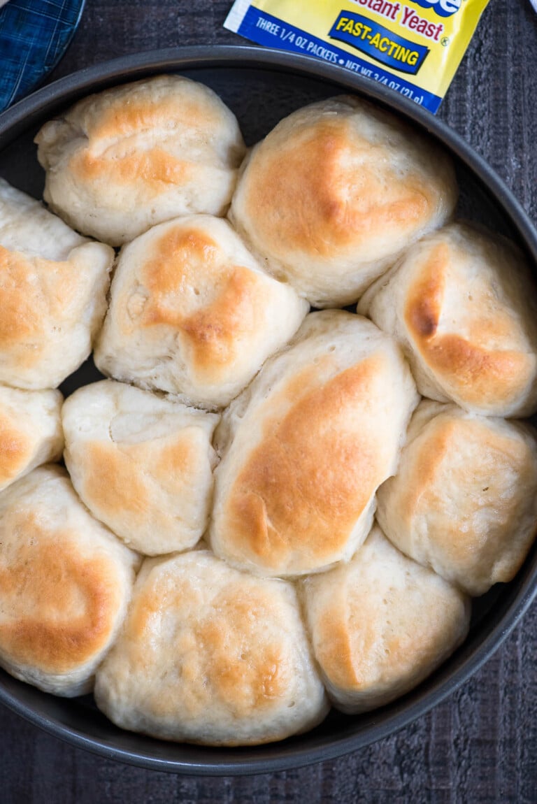 Soft & Buttery Dinner Roll Recipe - Crazy for Crust