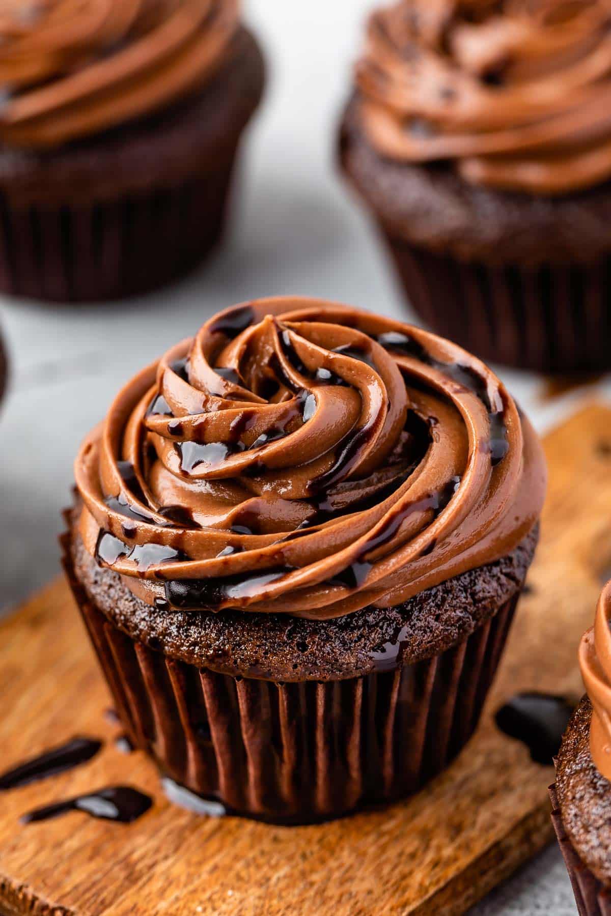 Small Batch Chocolate Cupcakes - Crazy for Crust
