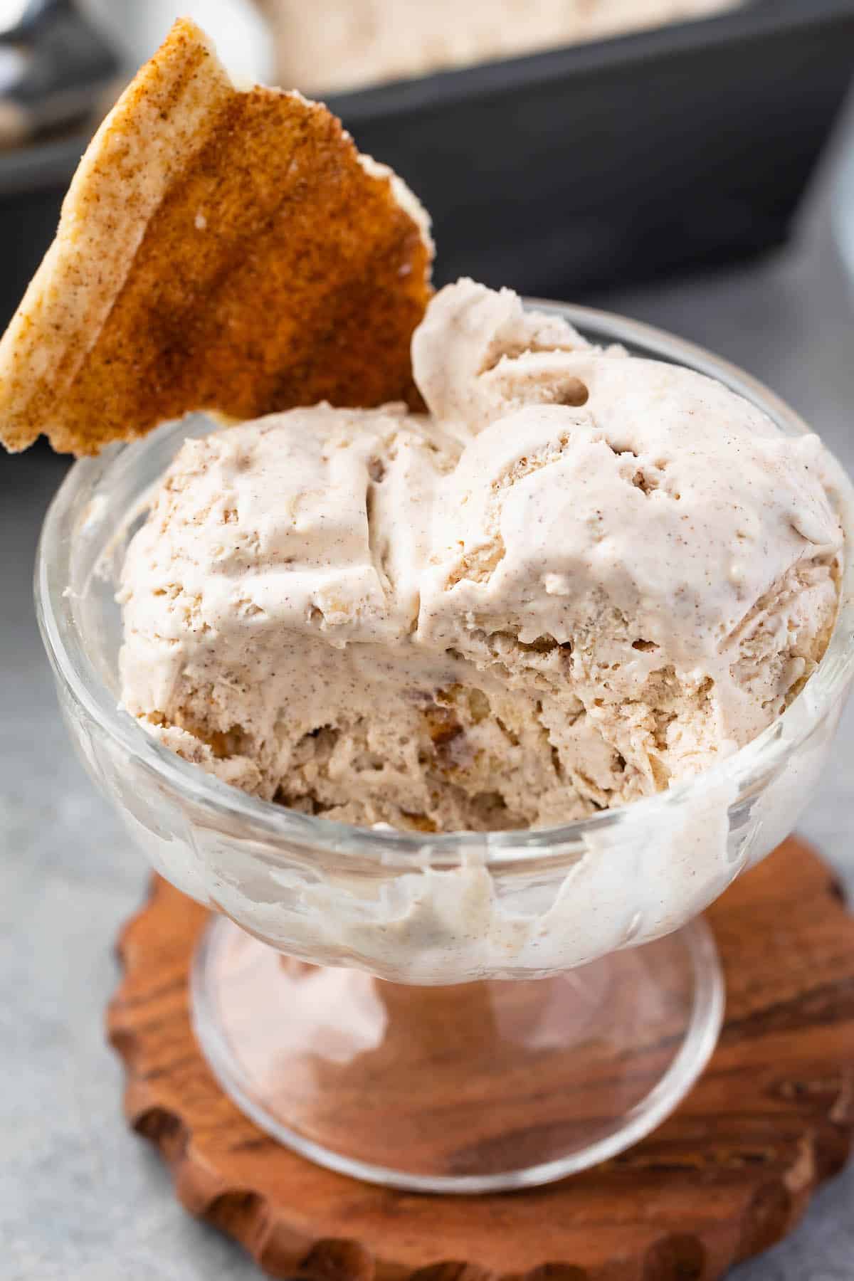 No Churn Churro Ice Cream - Crazy for Crust