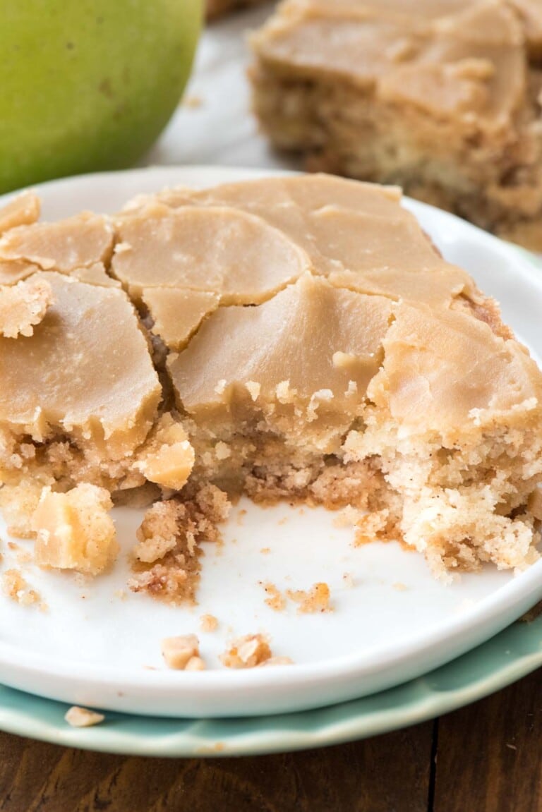 Apple Toffee Bars with Brown Sugar Frosting - Crazy for Crust