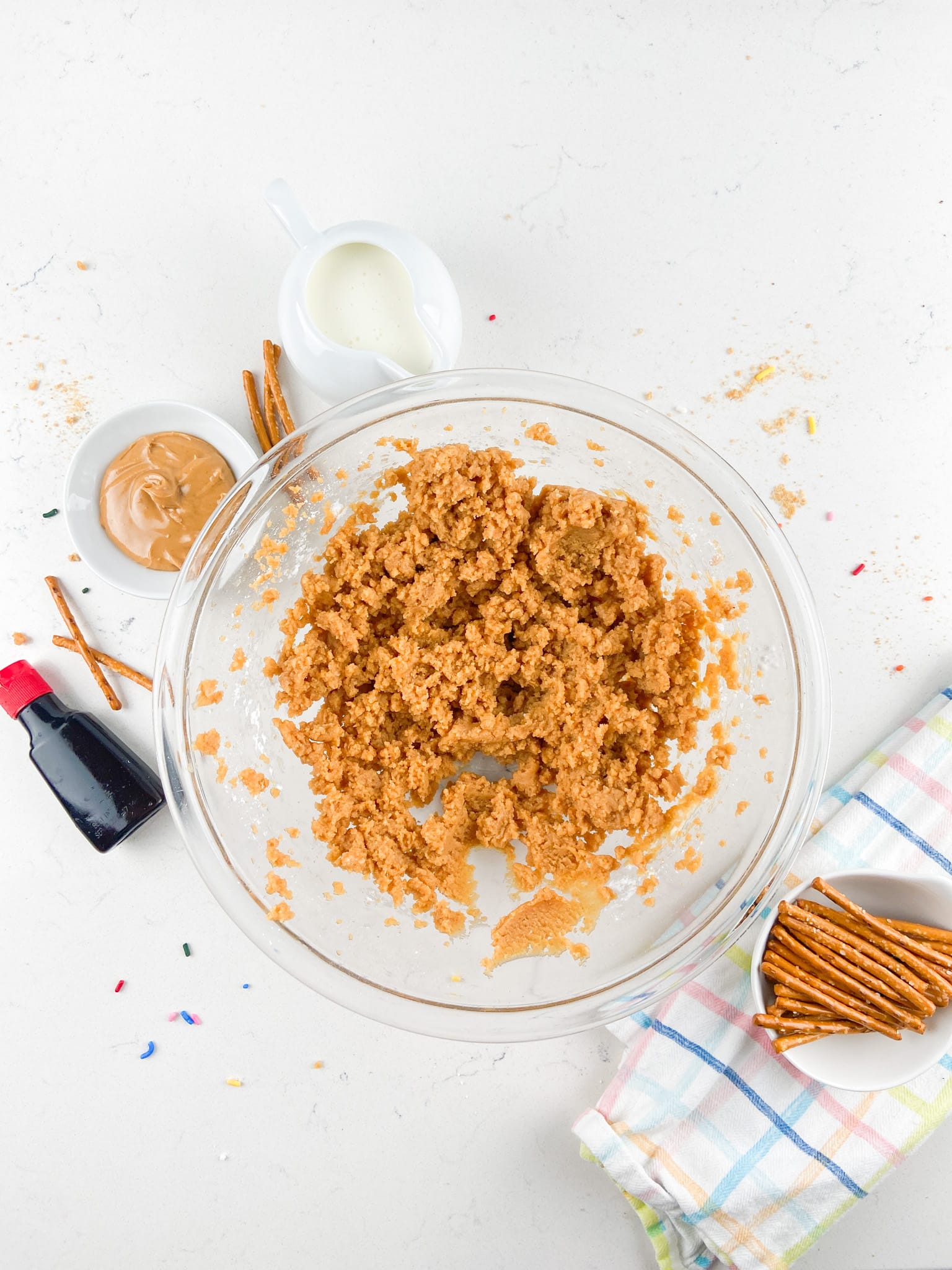 Peanut Butter Cheese Ball Pops - Crazy for Crust