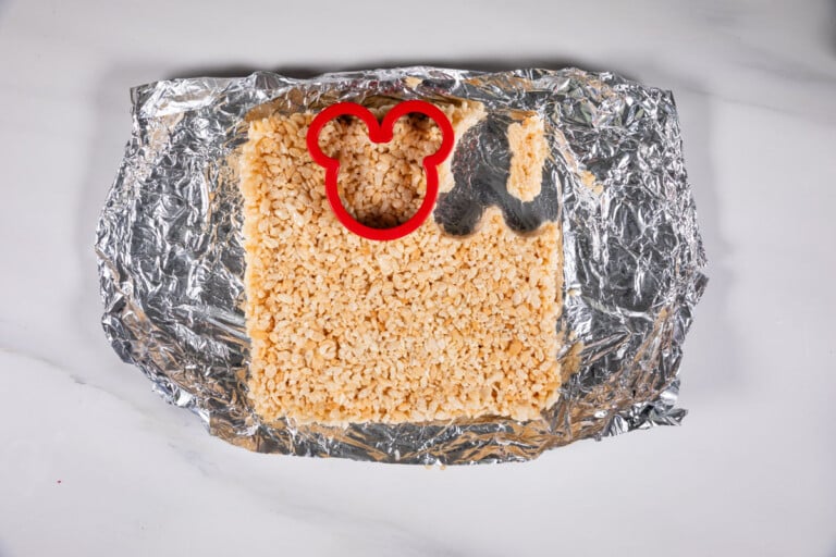 Mickey Mouse Rice Krispie Treats Copycat - Crazy for Crust