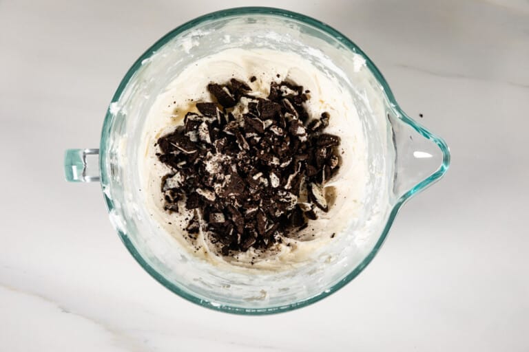 Oreo Frosting - Crazy for Crust