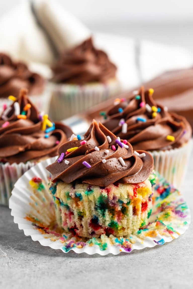 Birthday Cupcakes - Crazy for Crust