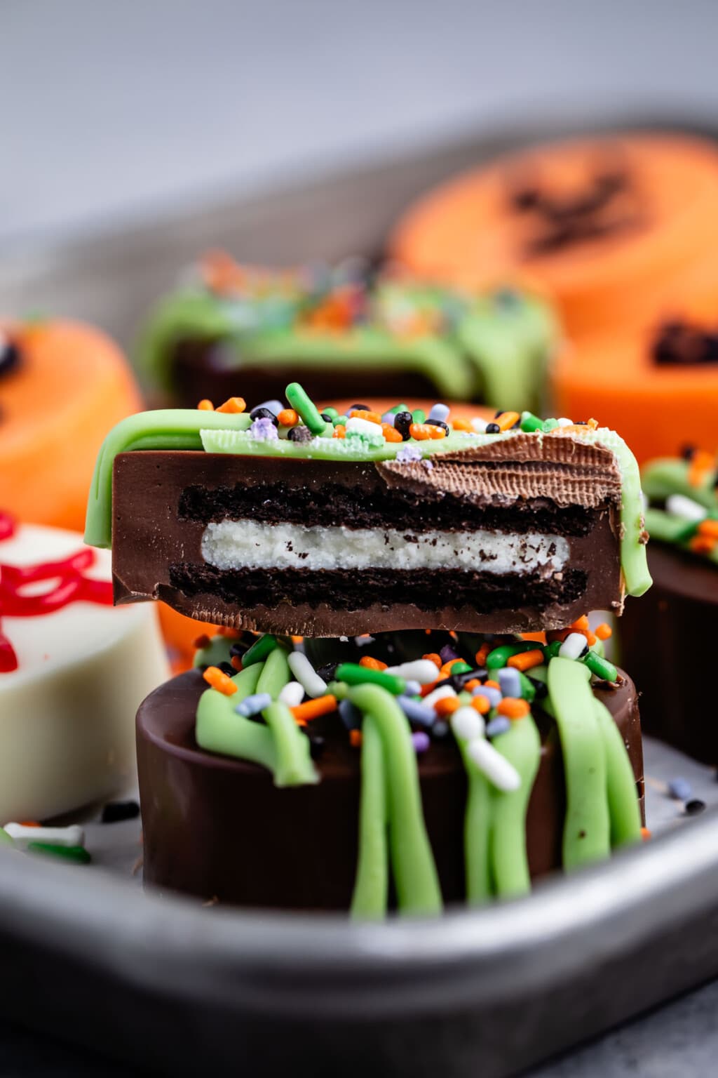 Halloween Oreos - Crazy for Crust