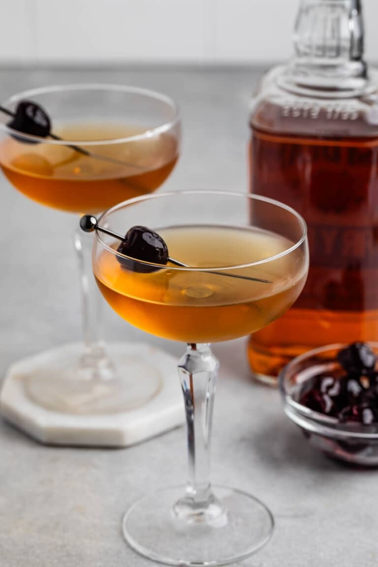 Classic Manhattan Drink Recipe - Crazy for Crust